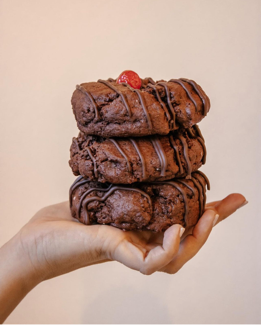 8Cakes- Cakes, desserts, macarons , coffee shop – 8CAKES